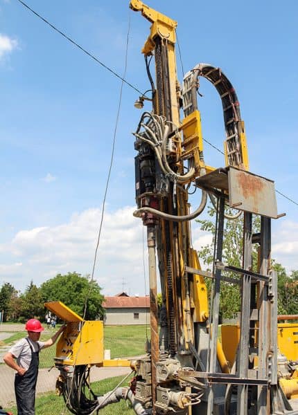 Geothermal Heat Pumps: How They Work and Benefits for Your Building ...